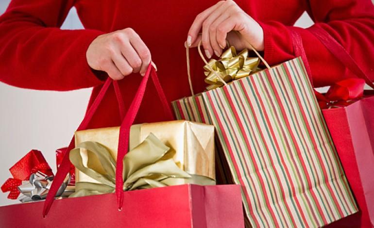 Vai comprar o presente de Natal? Veja as dicas do Procon