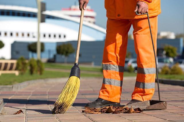 Abertas as inscrições para gari, operário braçal e operador de máquinas